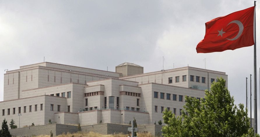 Sospechas de que la embajada de EEUU en Turquía enviara tanques a las ... Sospechas de que la embajada de EEUU en Turquía enviara tanques a las ...